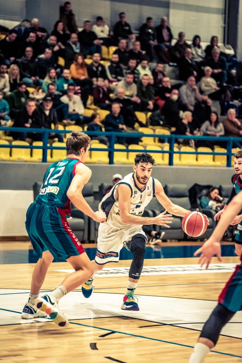 Στον Πανερυθραϊκό ο Ζαρμακούπης! - STARSPORTS.GR