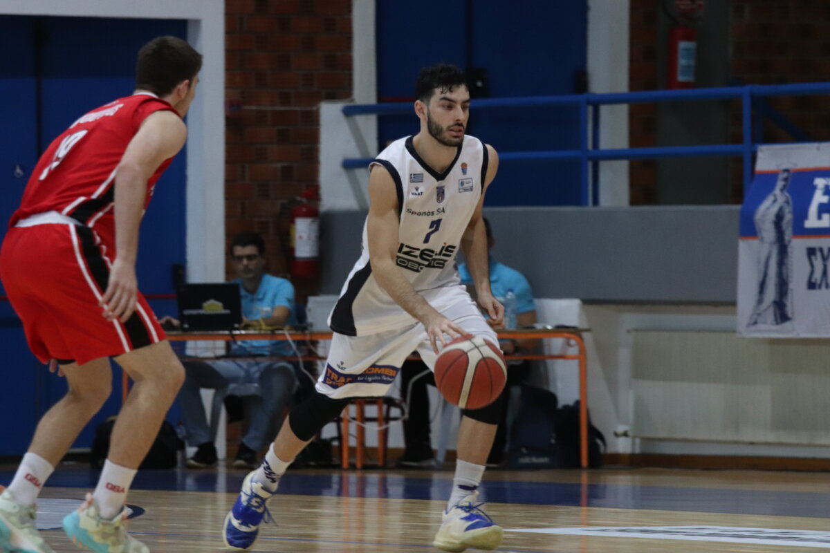 Στον Πανερυθραϊκό ο Ζαρμακούπης! - STARSPORTS.GR