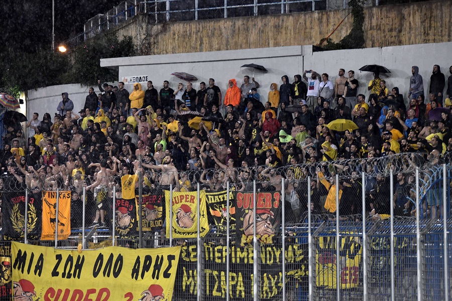 Χωρίς φιλάθλους στη Λαμία ο Άρης - STARSPORTS.GR