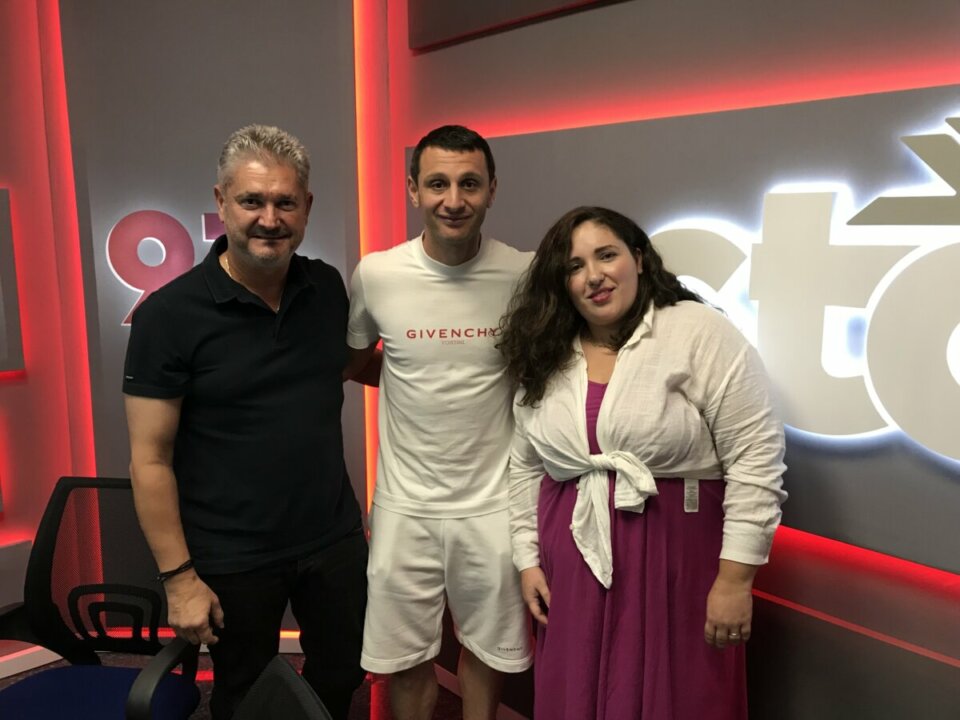 ΠΑΣ Λαμία: «Φουλ.. επίθεση» έπαιξε στον Star Fm 97.1 ο Άλαν Τζαγκόεφ ...