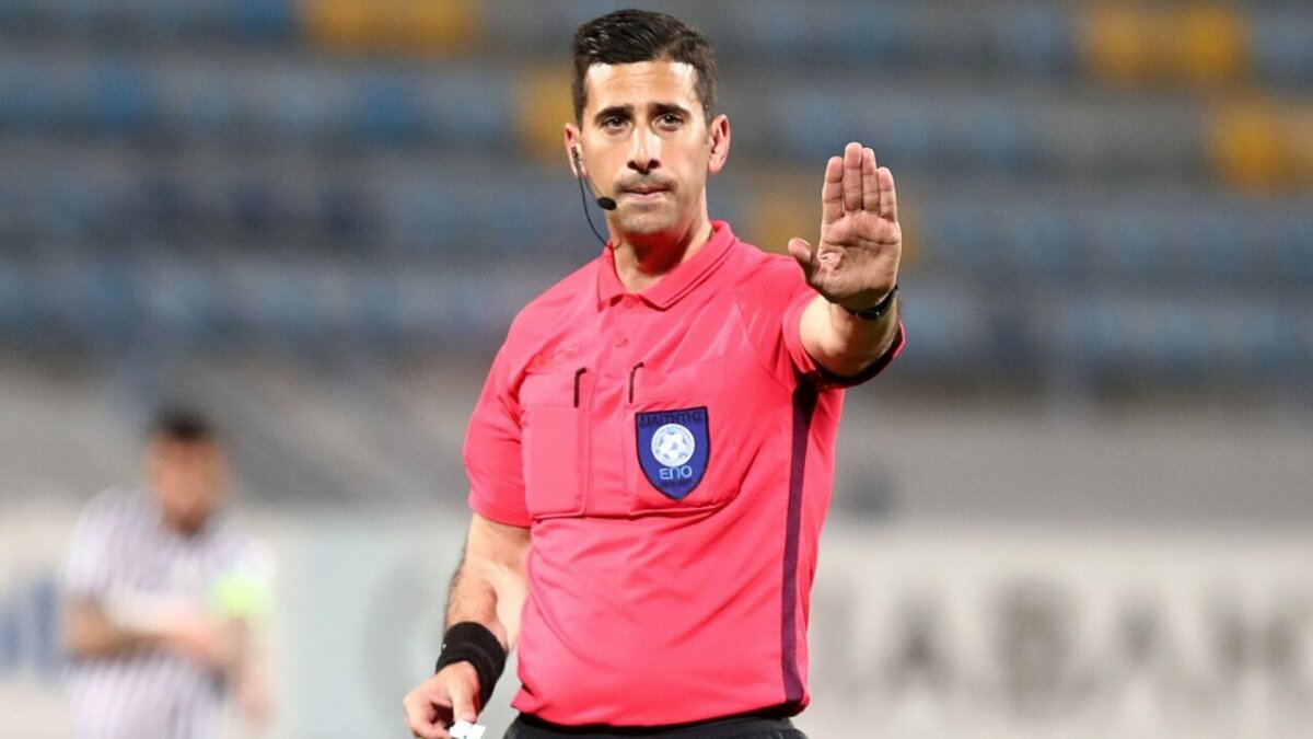 Ο Ευαγγέλου στο Λεβαδειακός-Νίκη Βόλου - STARSPORTS.GR