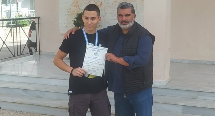 Ο Γιάννης Σταθάς συνεχάρη τον Αλέξανδρο Παπαθεοδώρου - STARSPORTS.GR